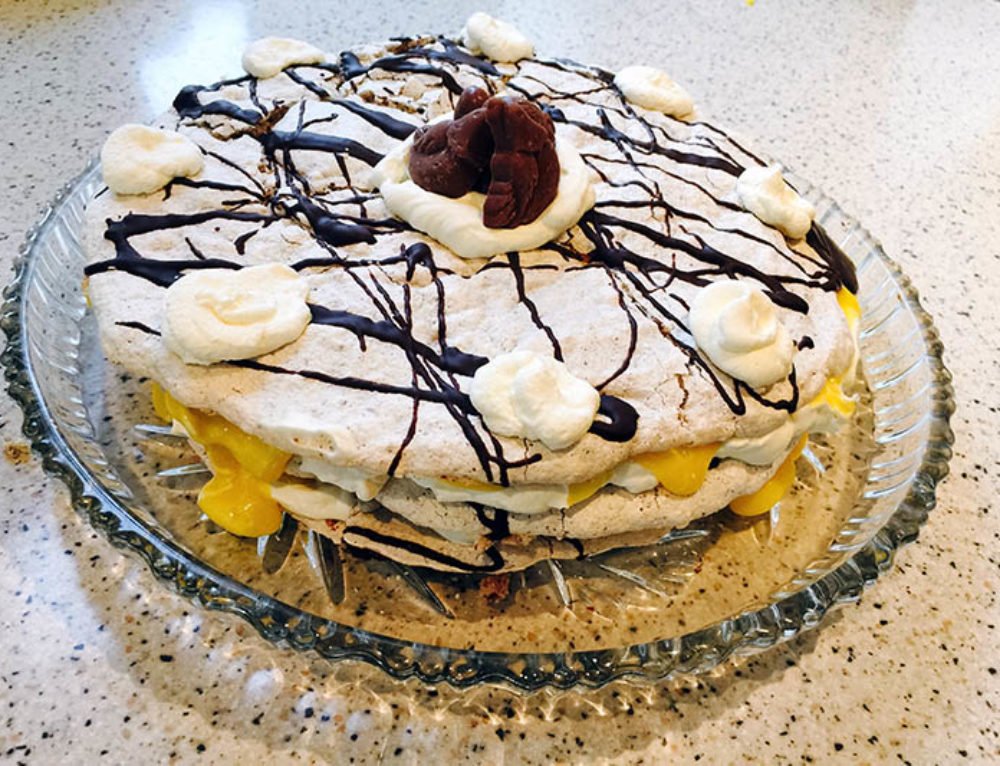 Sjokoladekake for oss som ikke kan pynte kake - Rett i panna